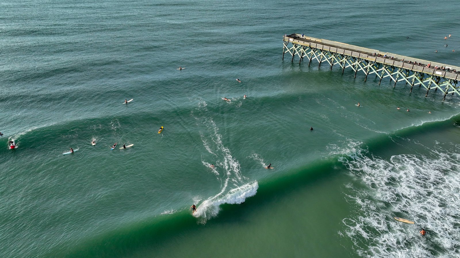 Oceanana Pier Surf Guide - Surfline