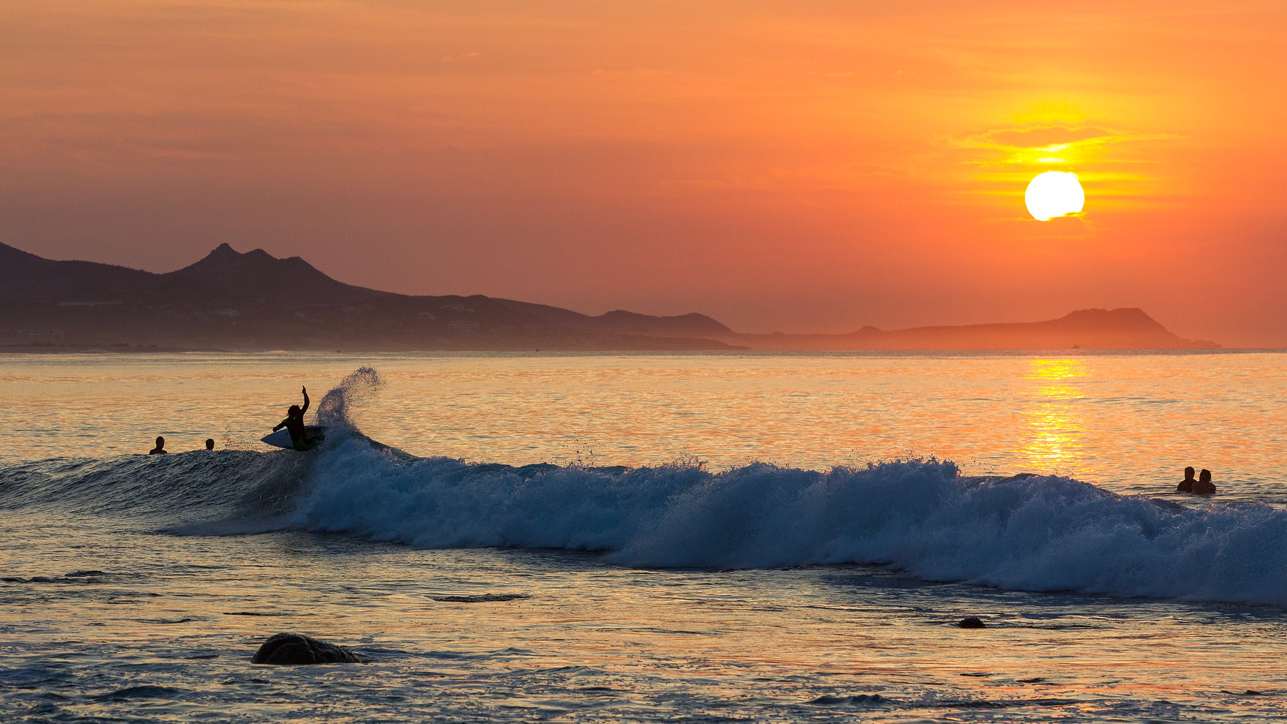 Zippers Surf Guide - Surfline